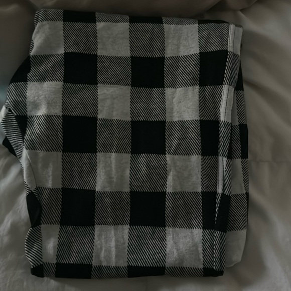 Pants & Jumpsuits | Un Worn Checkered Pants | Poshmark
